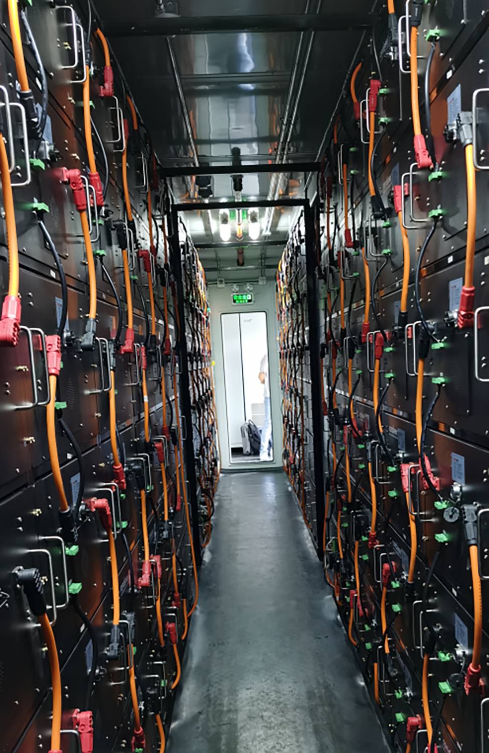 INNOVATIVE SUPERCAPACITOR-BASED ENERGY STORAGE - Enerlice